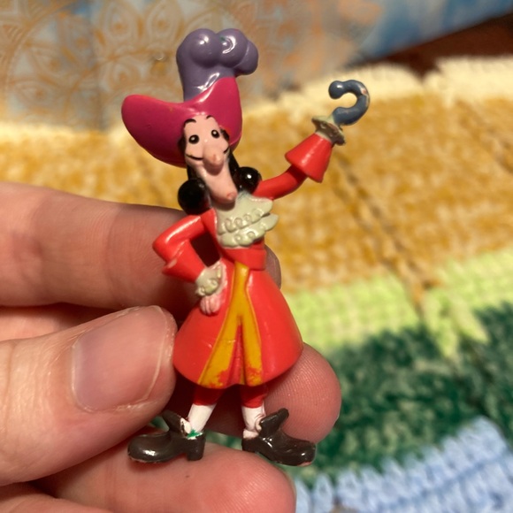 Toys | B1g2 Disney Peter Pan Captain Hook Small Plastic Figure Buy 1 ...